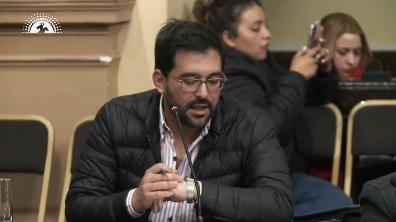 Albeza y su vetusta propuesta sobre adicciones | Recaudar en vez de ...